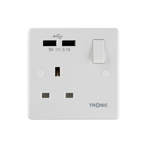 Single Switch Socket with 2XUSB - E & M Construction Supplies
